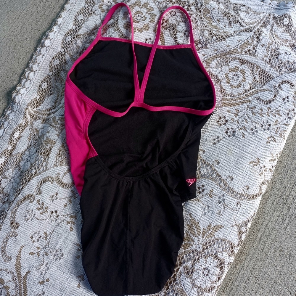 Speedo Black & Neon One Piece Swimsuit - Gem